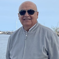 107 Profiles found | manucan